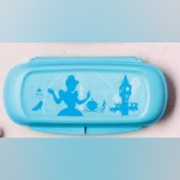 Tupperware | Kitchen | Tupperware Disney Princesses Cinderella Snack ...